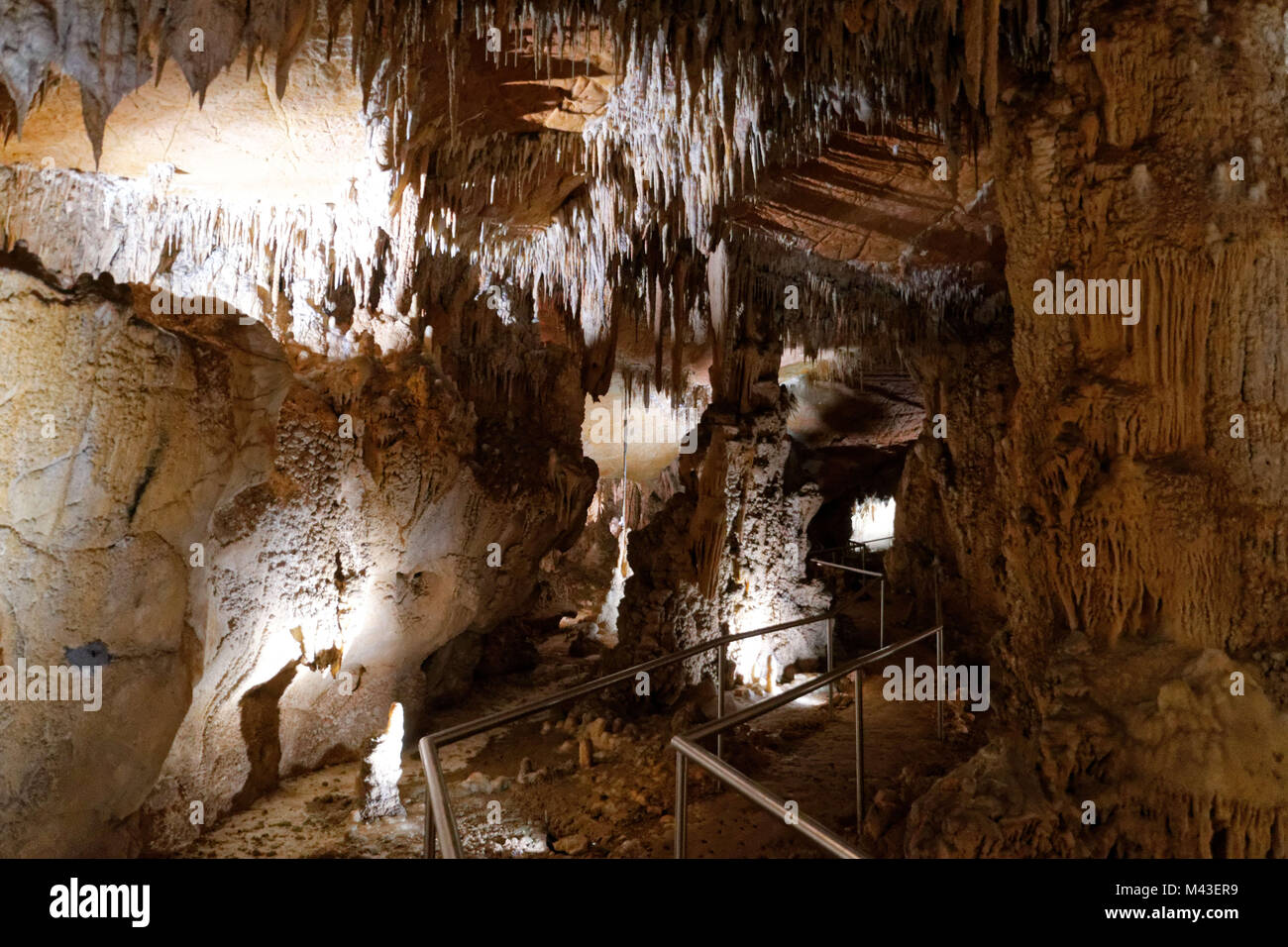 Stock Photo - Mulwaree Cave, Wombeyan Caves, Wombeyan Karst ...