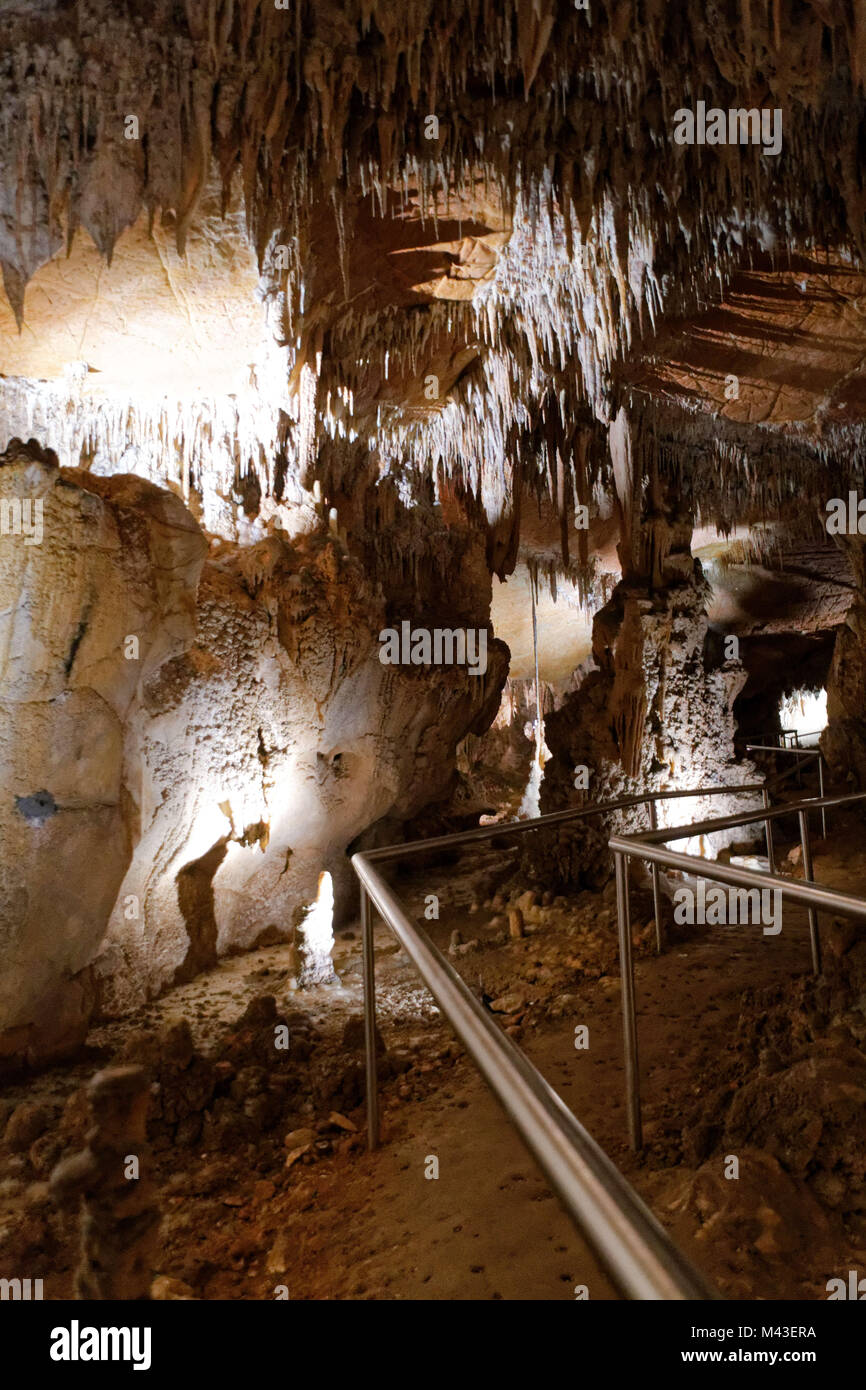 Stock Photo - Mulwaree Cave, Wombeyan Caves, Wombeyan Karst ...