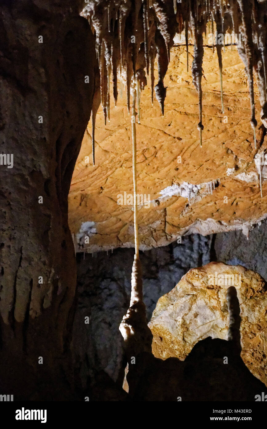 Stock Photo - Mulwaree Cave, Wombeyan Caves, Wombeyan Karst ...