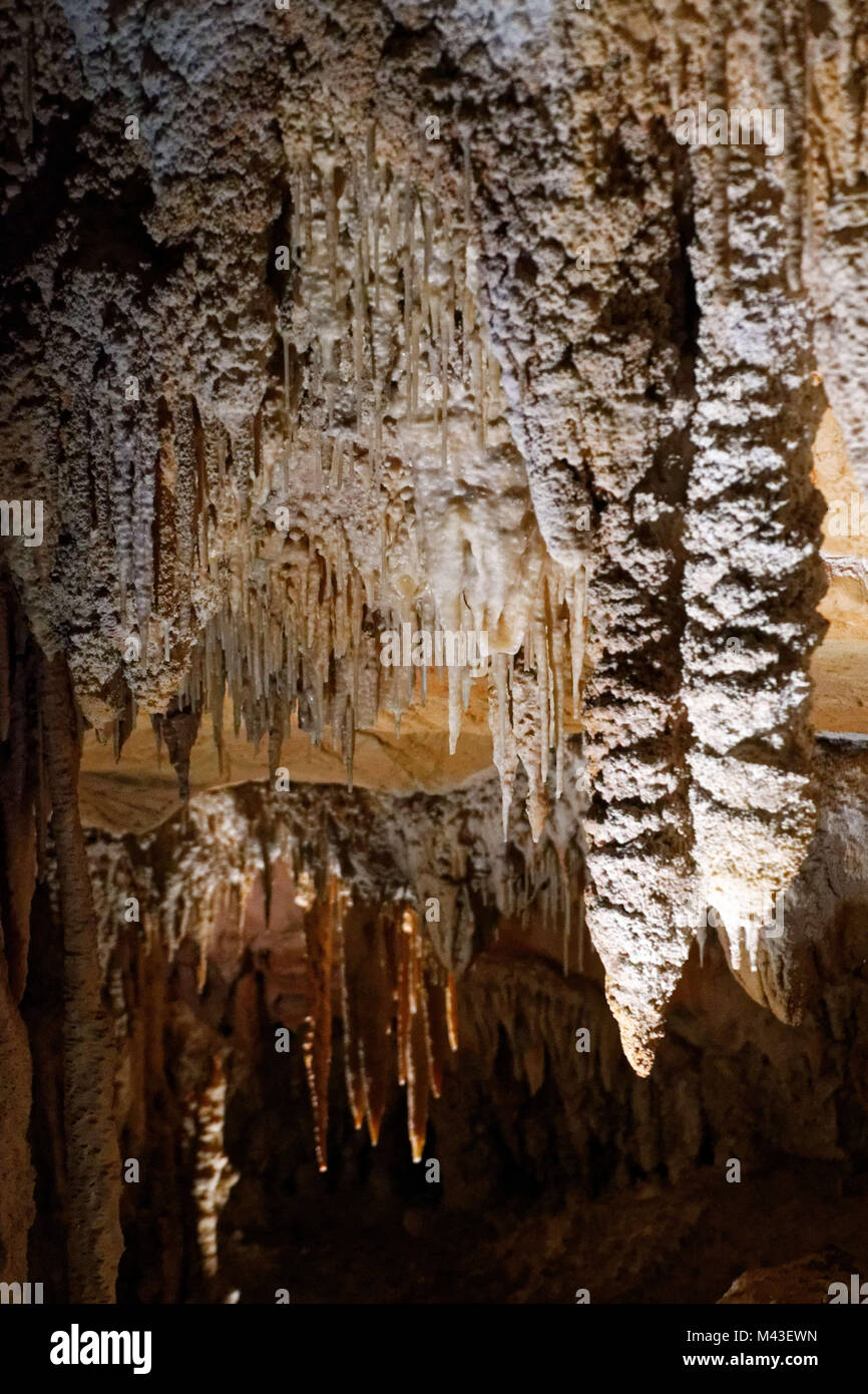 Stock Photo - Mulwaree Cave, Wombeyan Caves, Wombeyan Karst ...