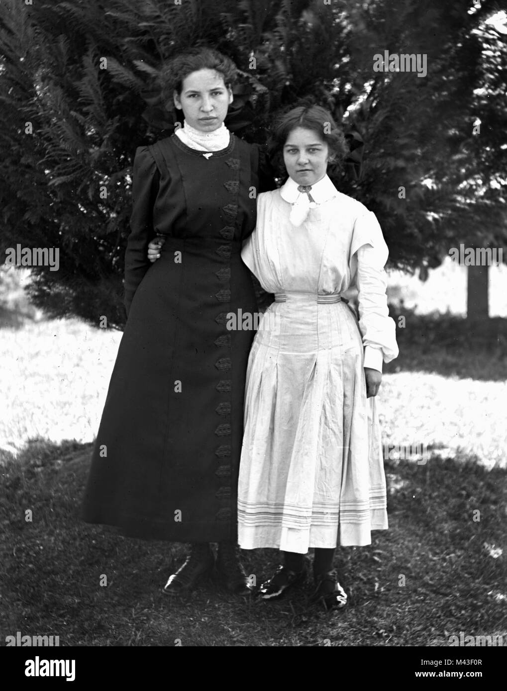 Black girls 1915 Black and White Stock Photos & Images - Alamy