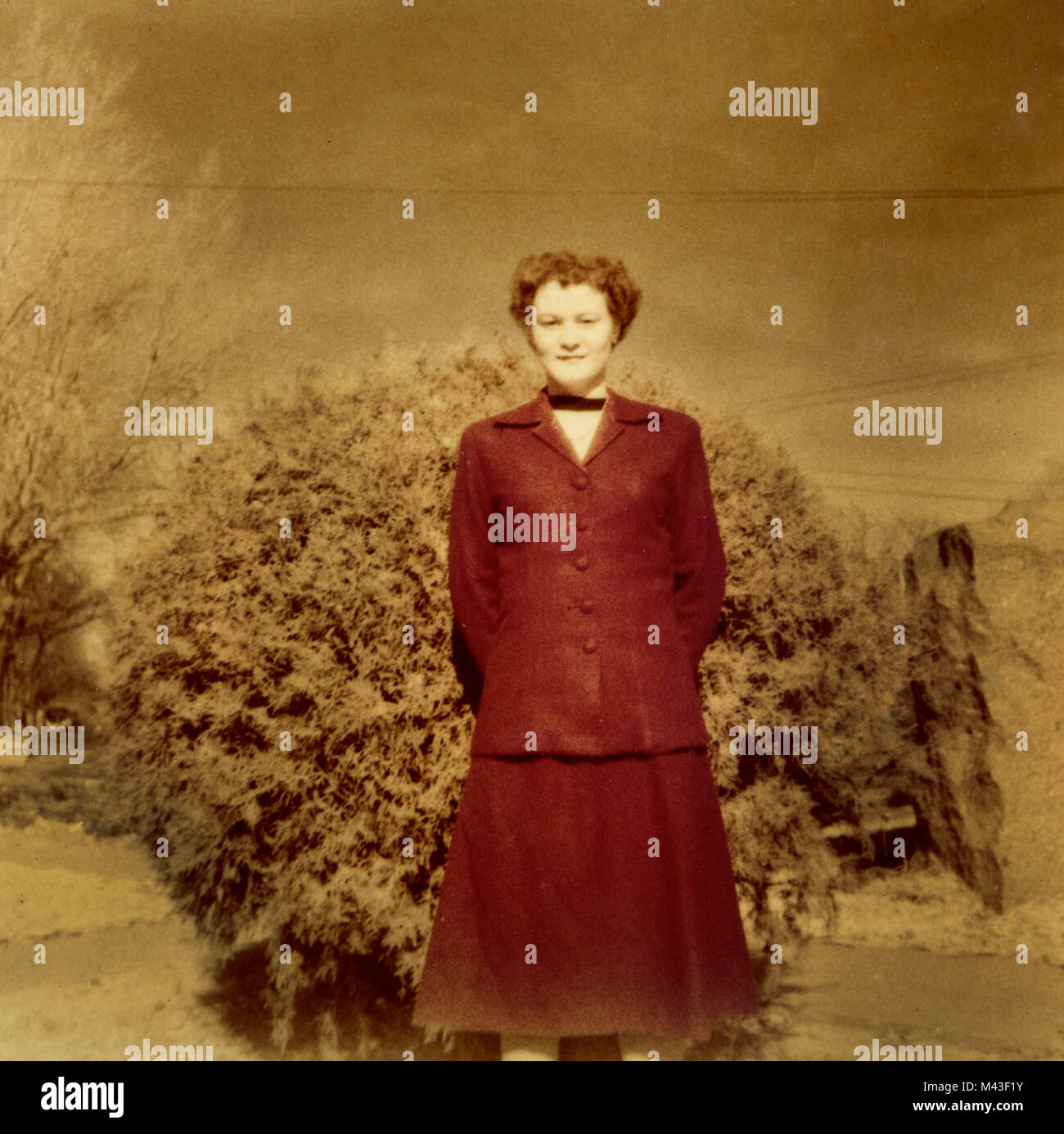 1940s portrait woman hi-res stock photography and images - Alamy