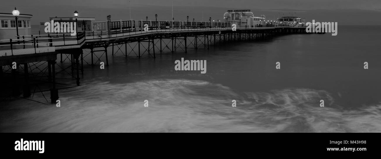 Dusk colours over the Victorian Pier, Worthing town, West Sussex ...