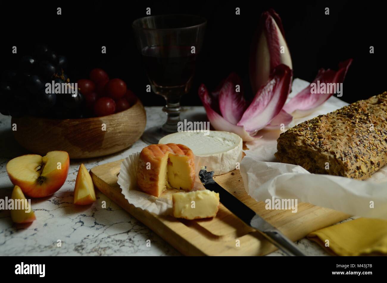 Table de fromage Stock Photo - Alamy