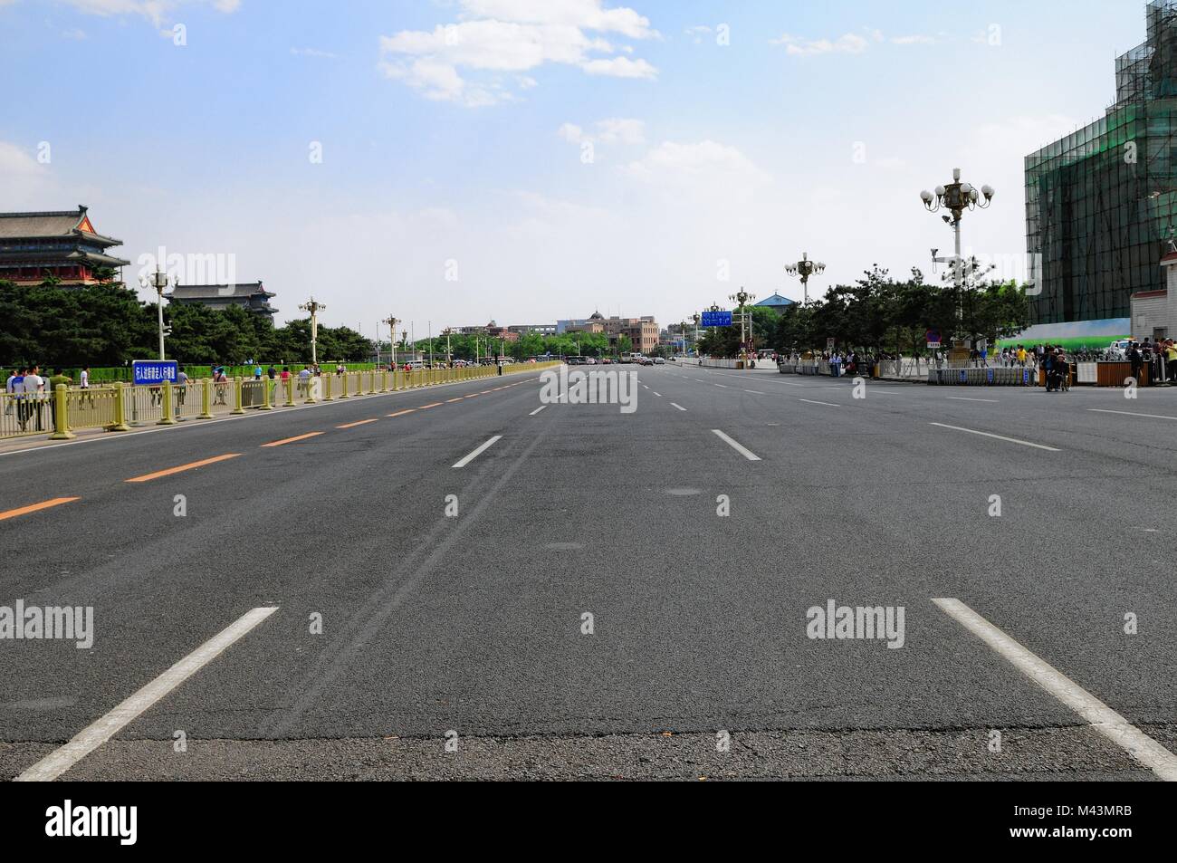 Beijing square hi-res stock photography and images - Alamy