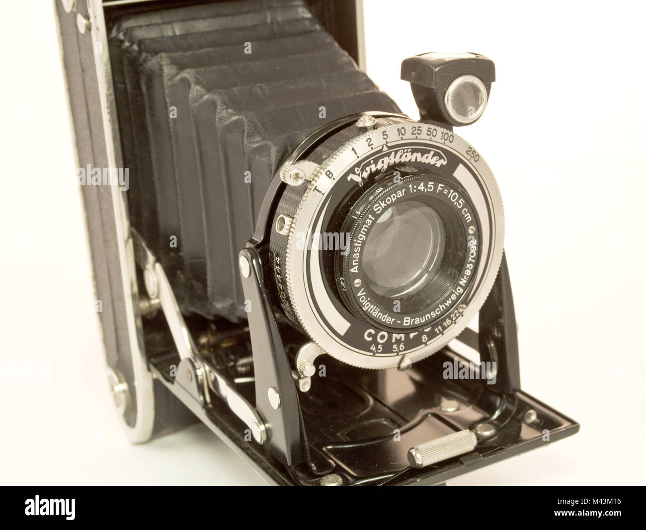 Historic photo camera hi-res stock photography and images - Alamy