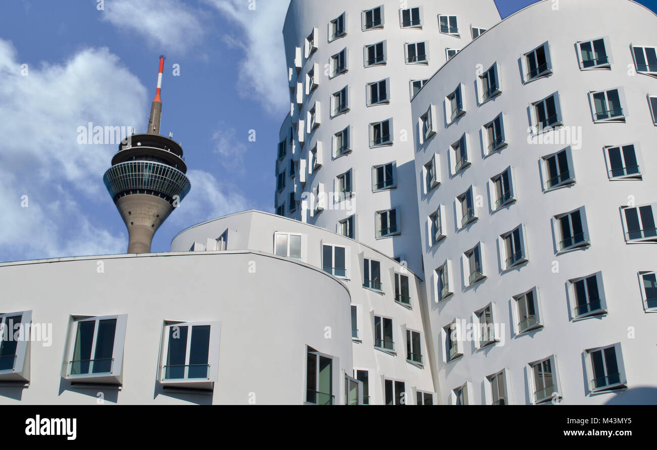 gehry building white at media harbour Stock Photo - Alamy