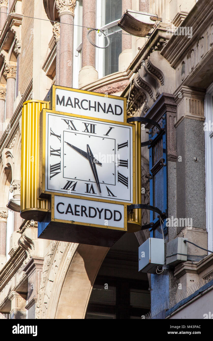 Cardiff market clock hi-res stock photography and images - Alamy