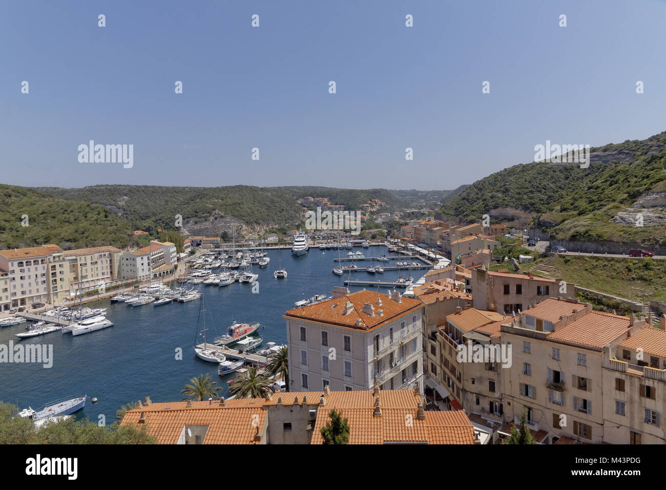 Bonifacio marina hi-res stock photography and images - Alamy