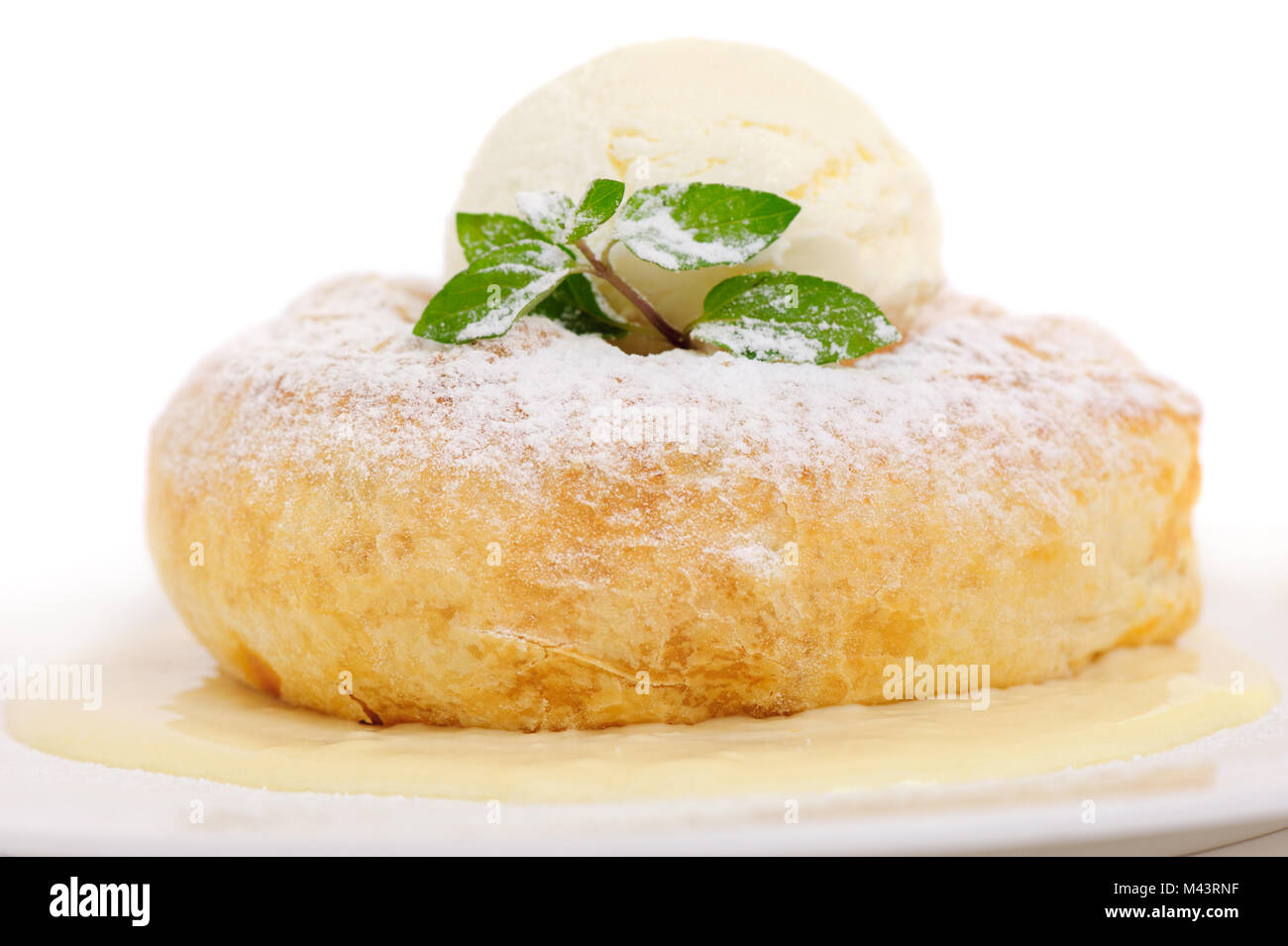 Savarin hi-res stock photography and images - Alamy