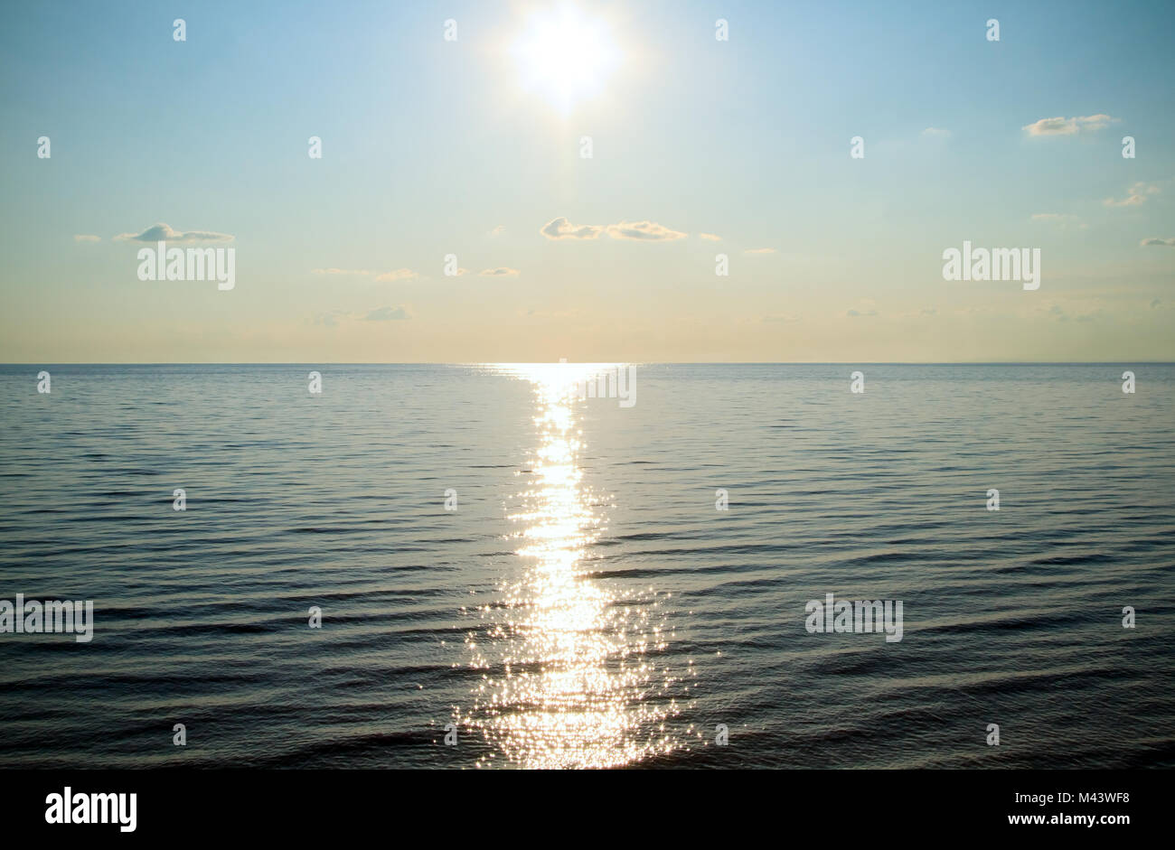 perfect sky and water of ocean Stock Photo - Alamy