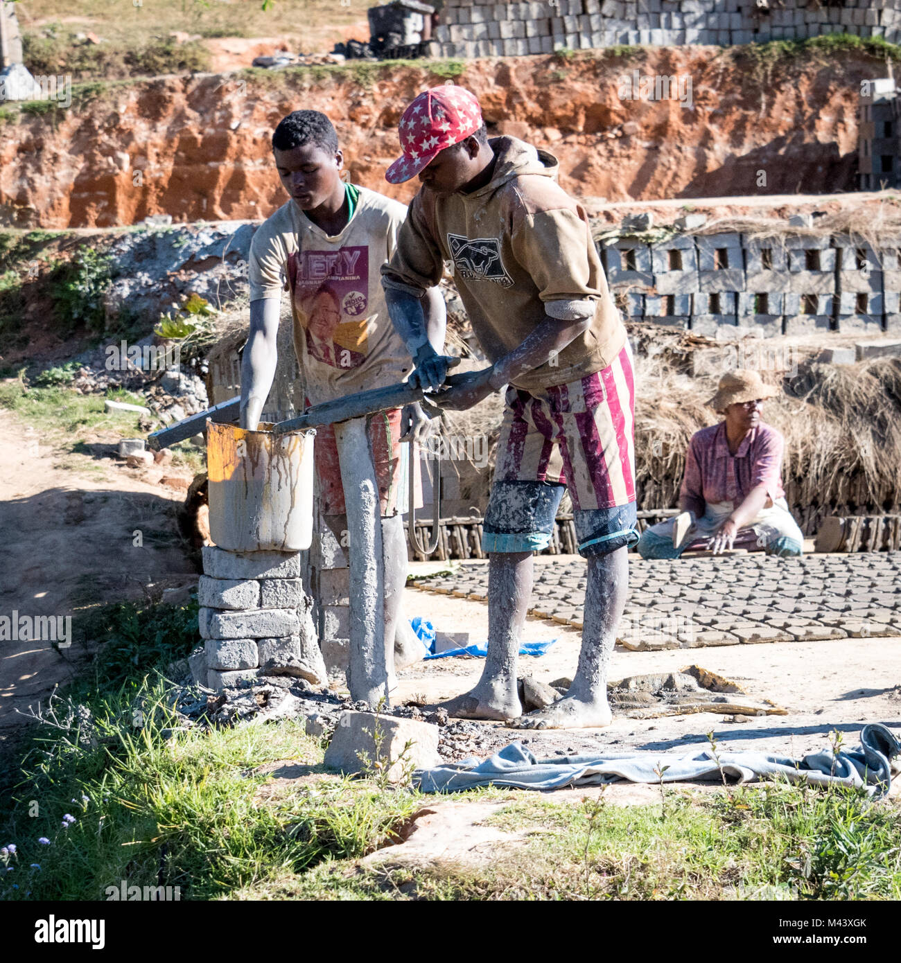 Clay bricks hi-res stock photography and images - Alamy