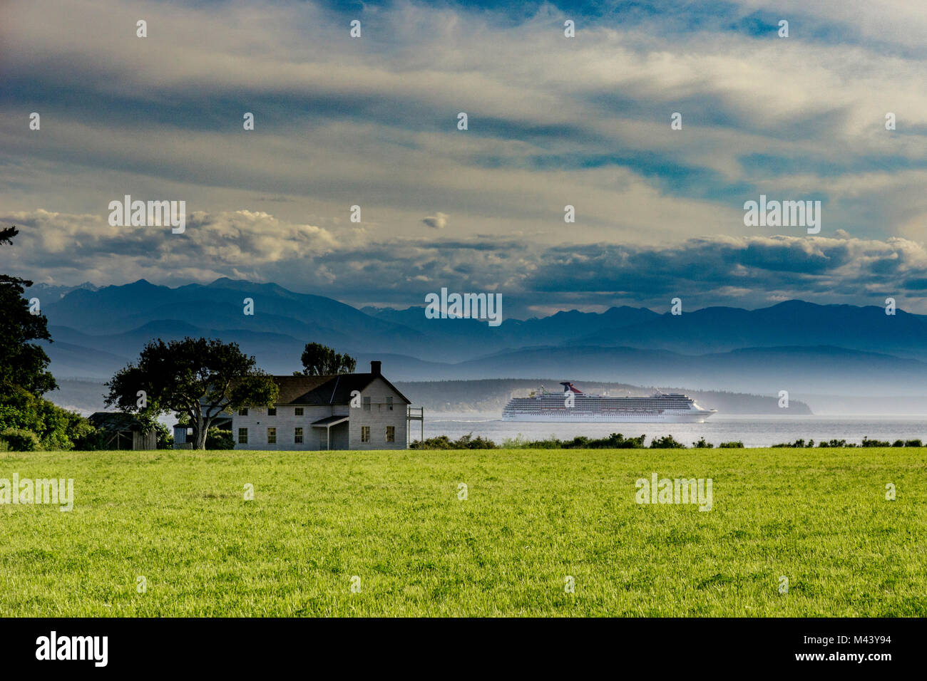 Ferry house hi-res stock photography and images - Alamy