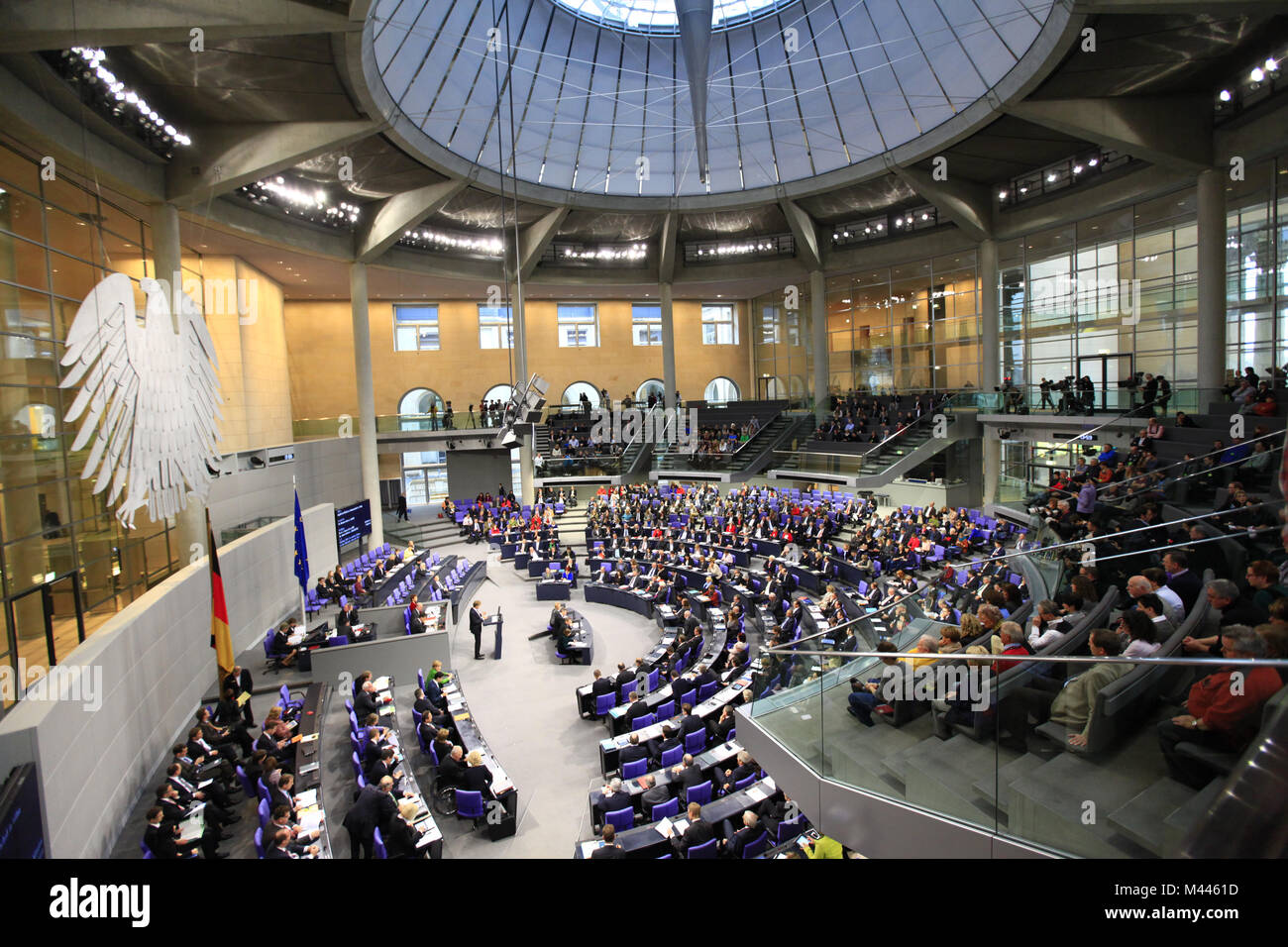 Reichstag session hi-res stock photography and images - Alamy