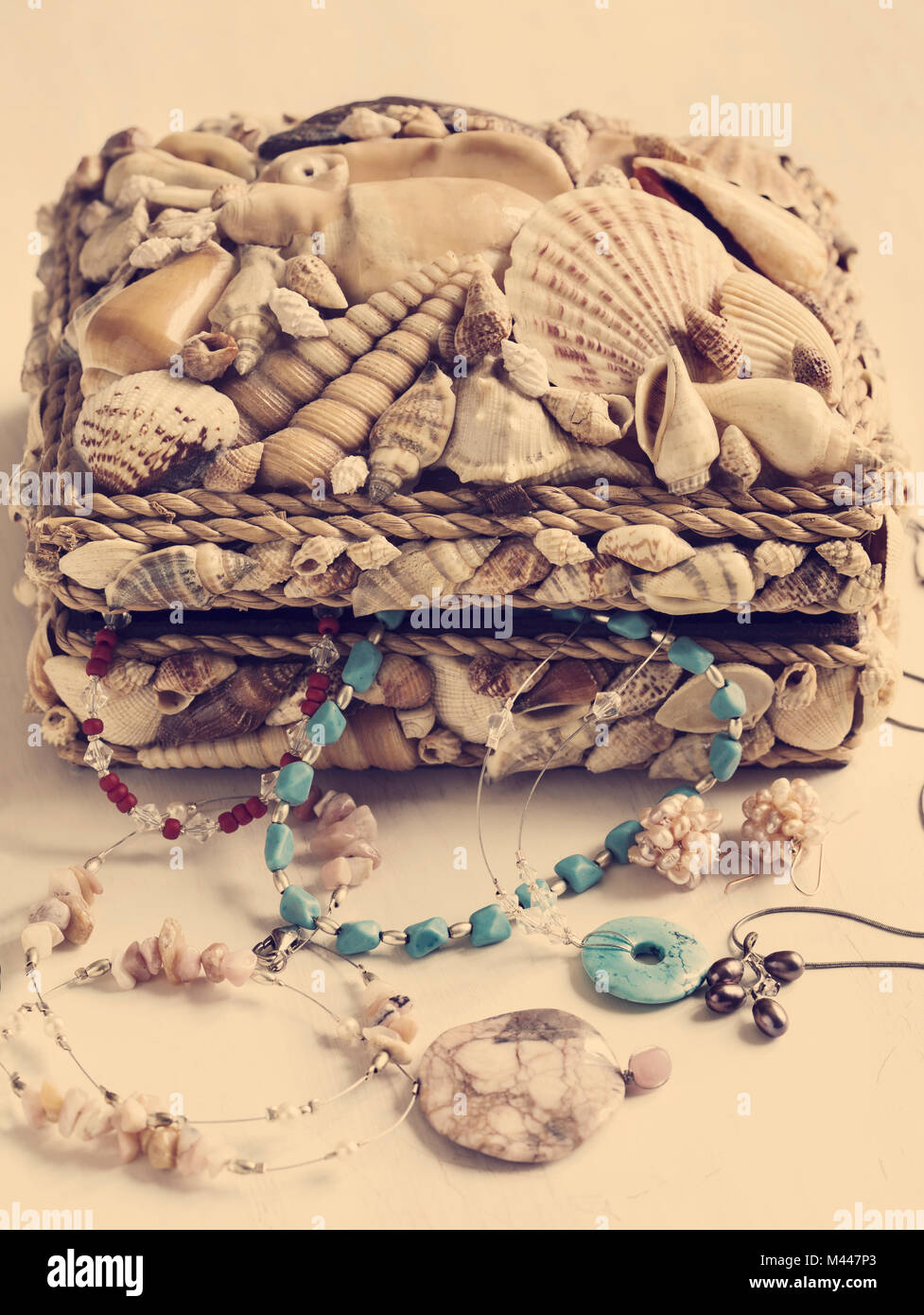 Woman made of shells hi-res stock photography and images - Alamy