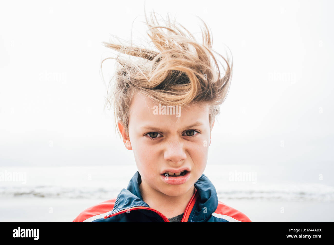Messy hair hi-res stock photography and images - Alamy