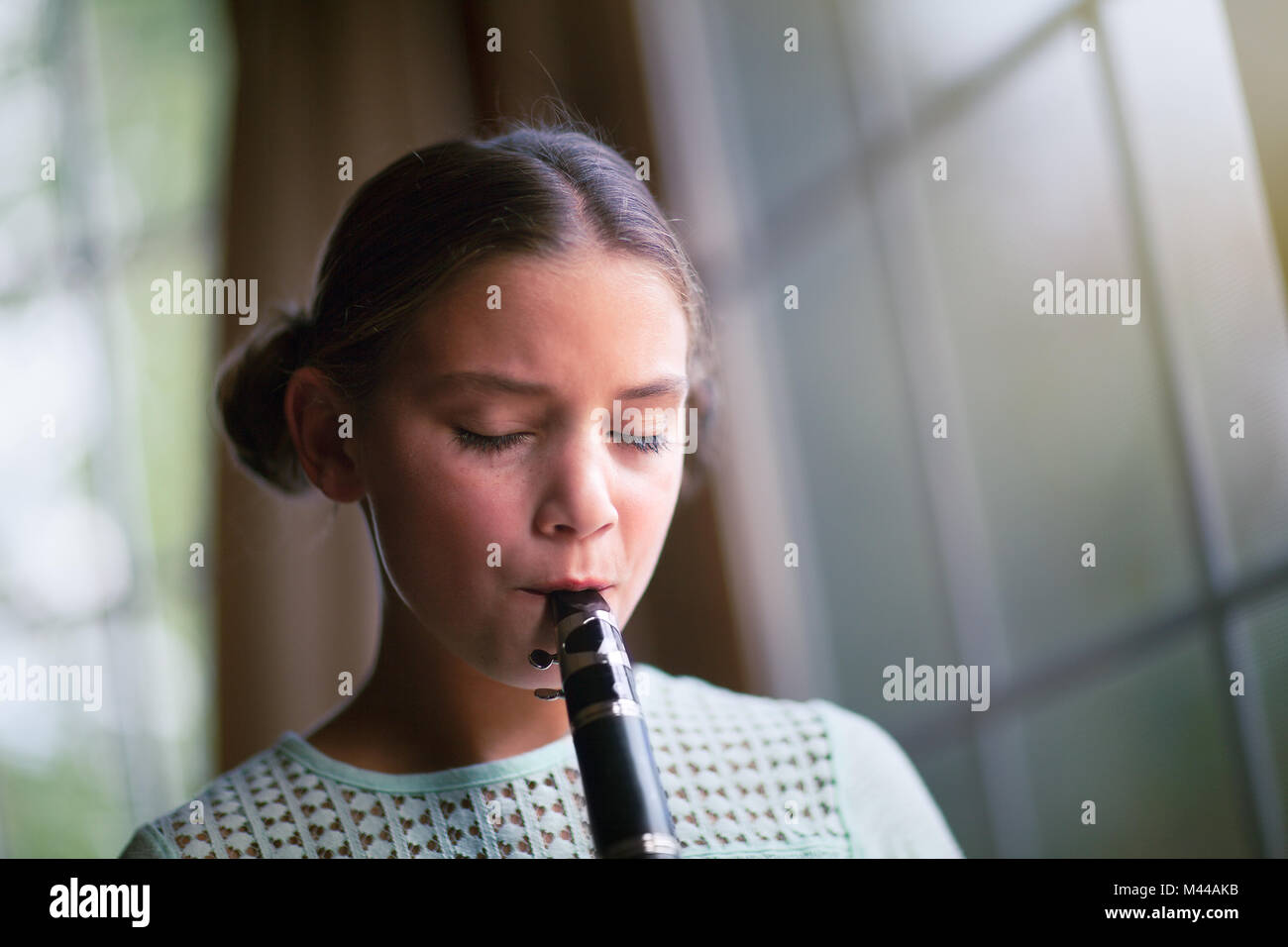 Clarinettist hi-res stock photography and images - Alamy