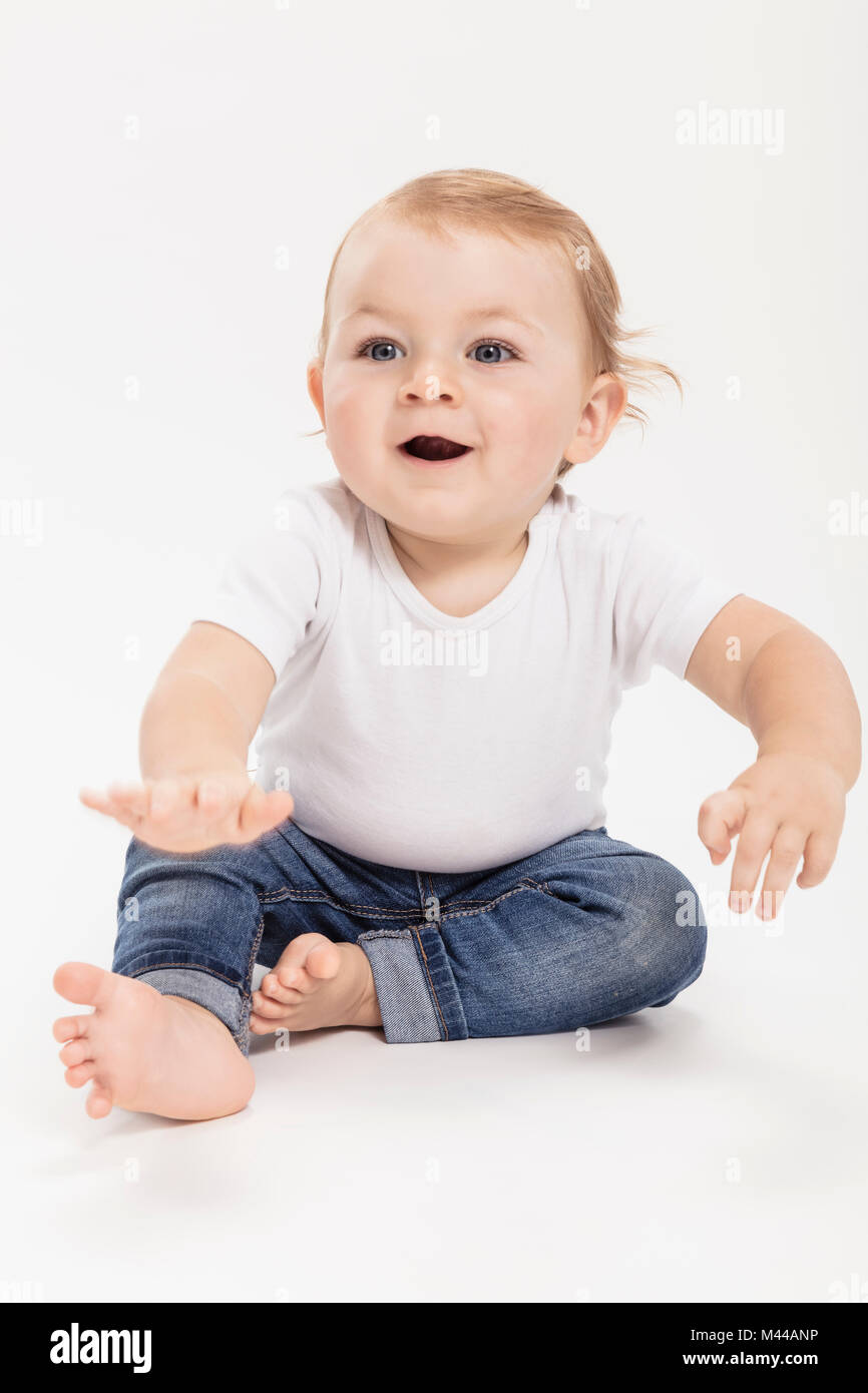 Child studio sitting hi-res stock photography and images - Alamy