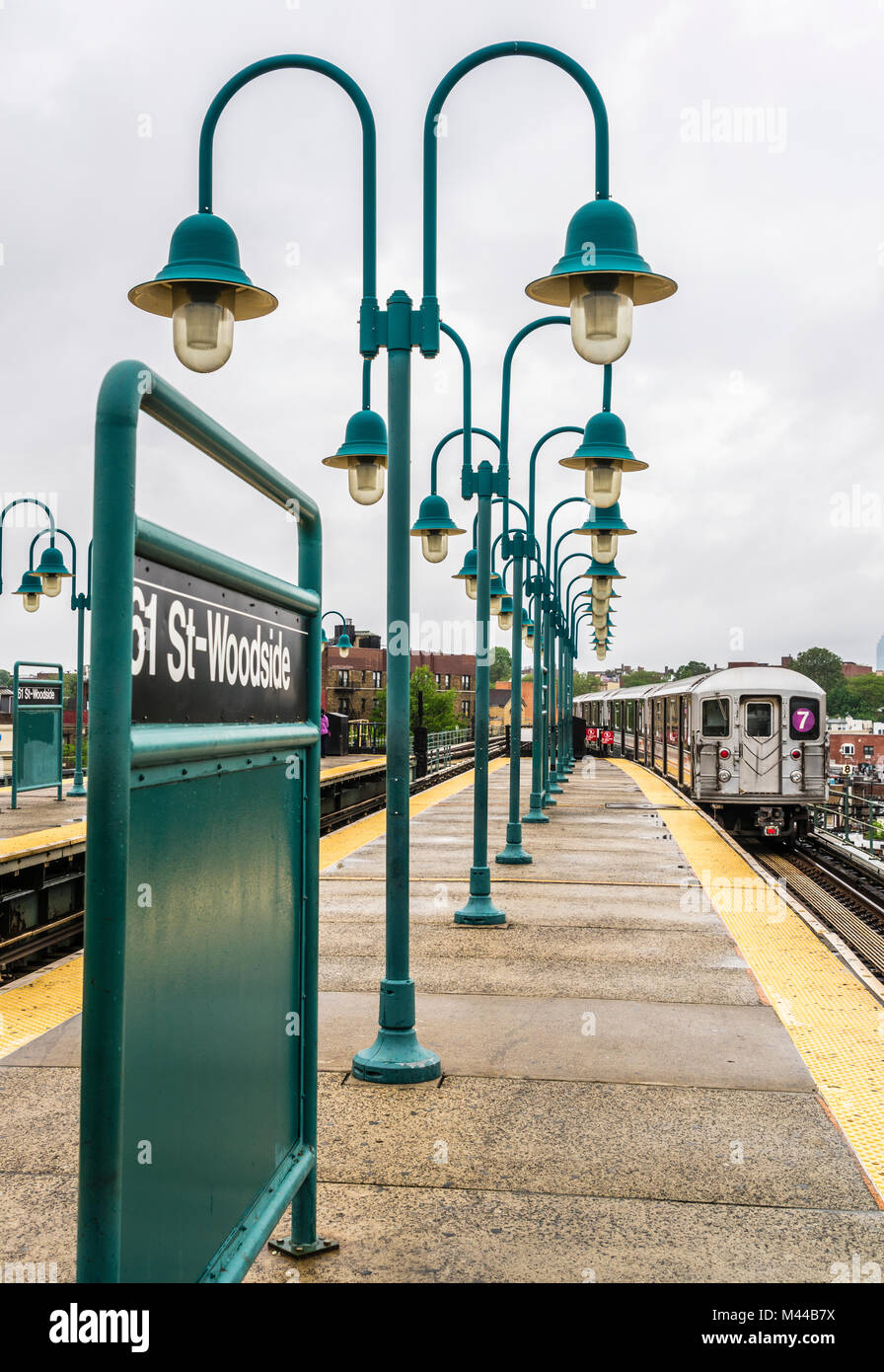 61st street hi-res stock photography and images - Alamy