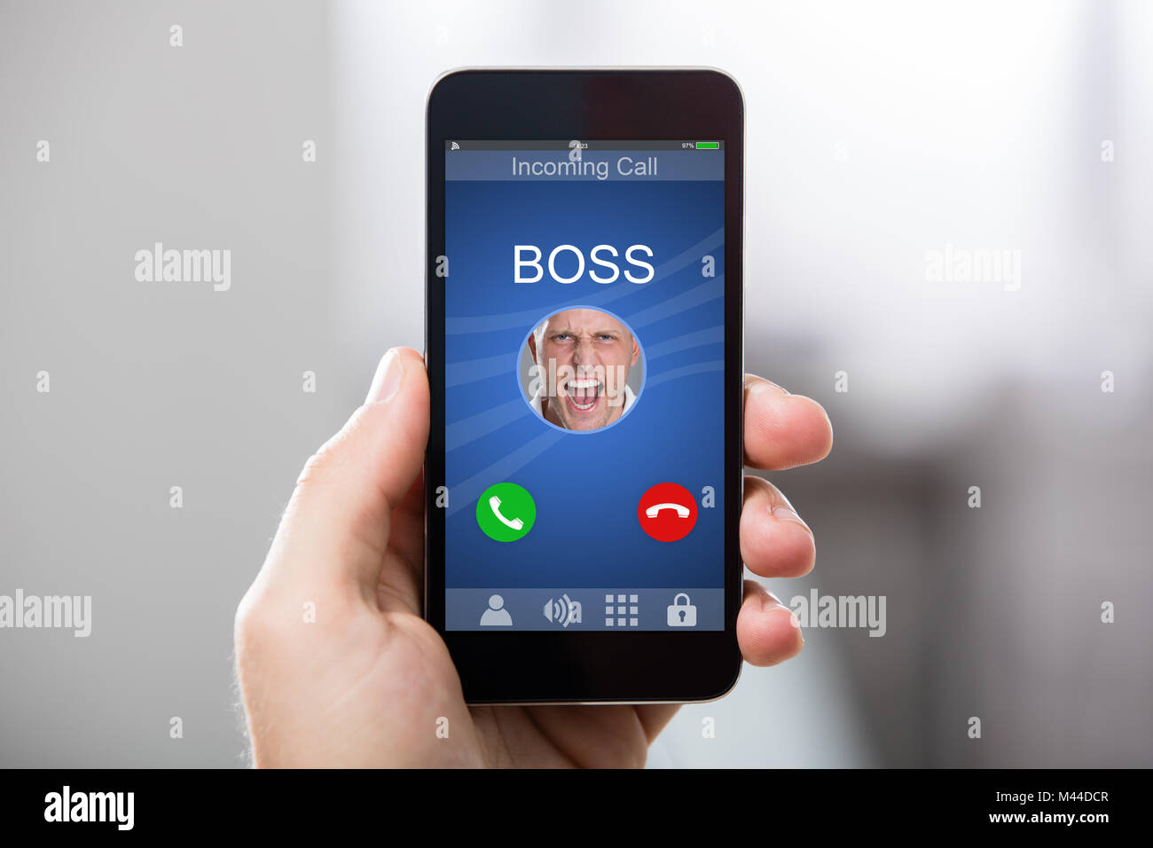 Incoming phone call screen hi-res stock photography and images - Alamy