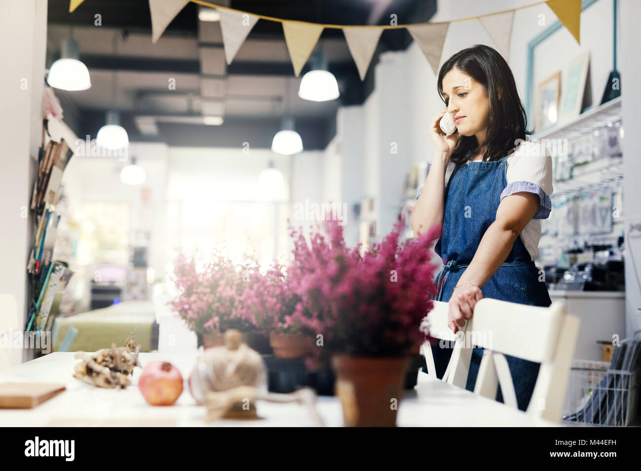 Employee uniform hi-res stock photography and images - Alamy