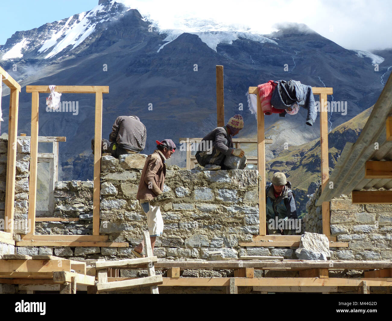 Nepalese workers hi-res stock photography and images - Alamy