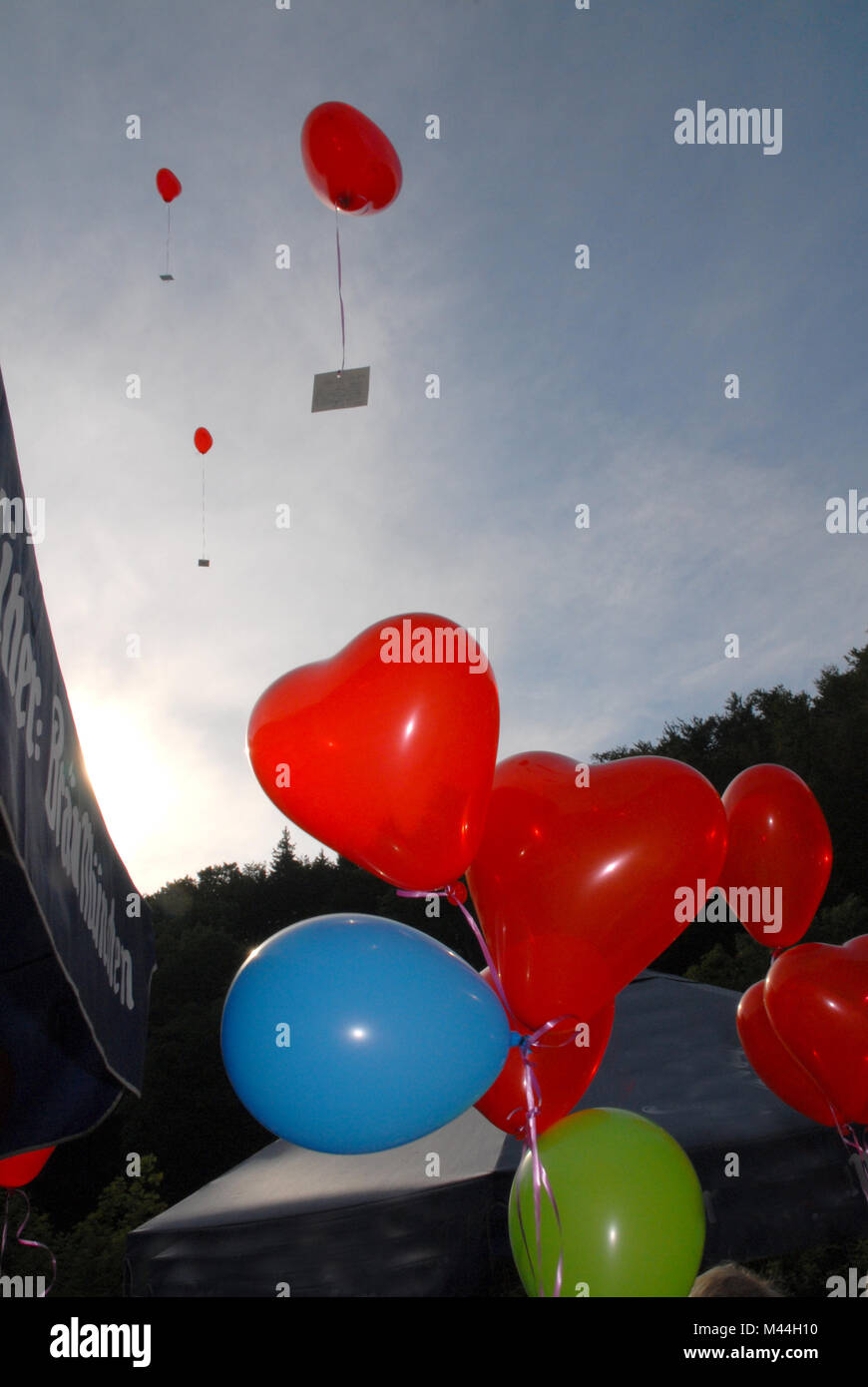 Flying balloons hi-res stock photography and images - Alamy