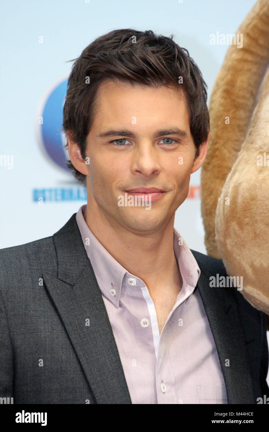 James marsden hi-res stock photography and images - Alamy