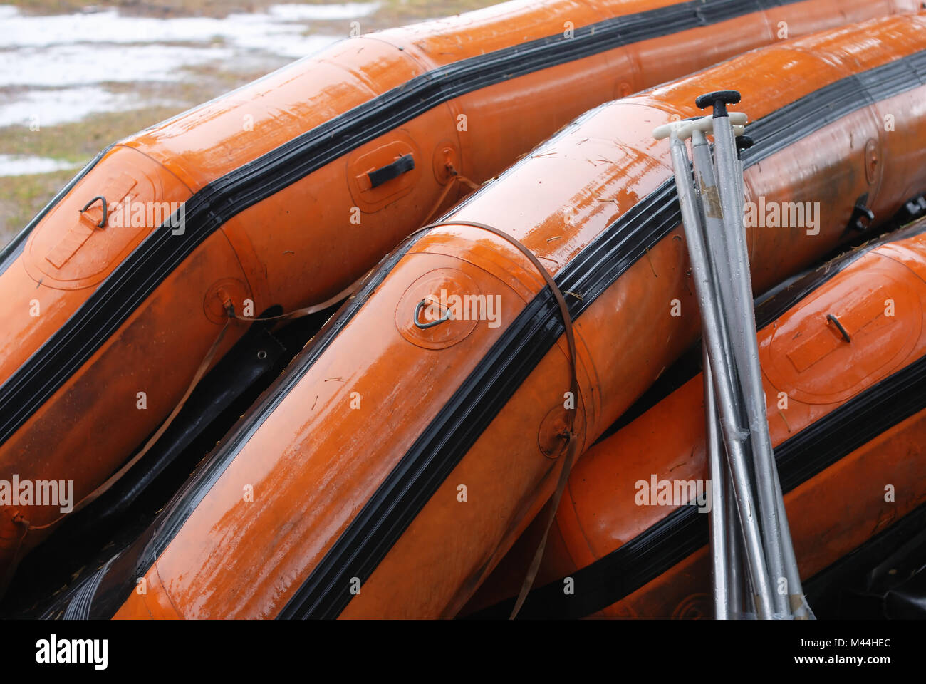 Sinking raft hi-res stock photography and images - Alamy