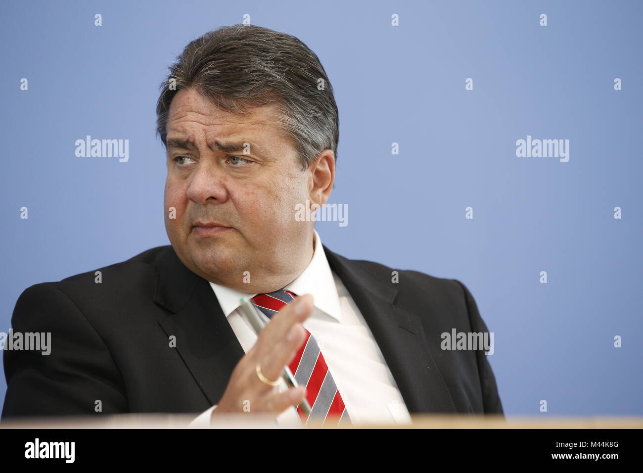 presentation of the OECD of the Germany economic report Stock Photo - Alamy