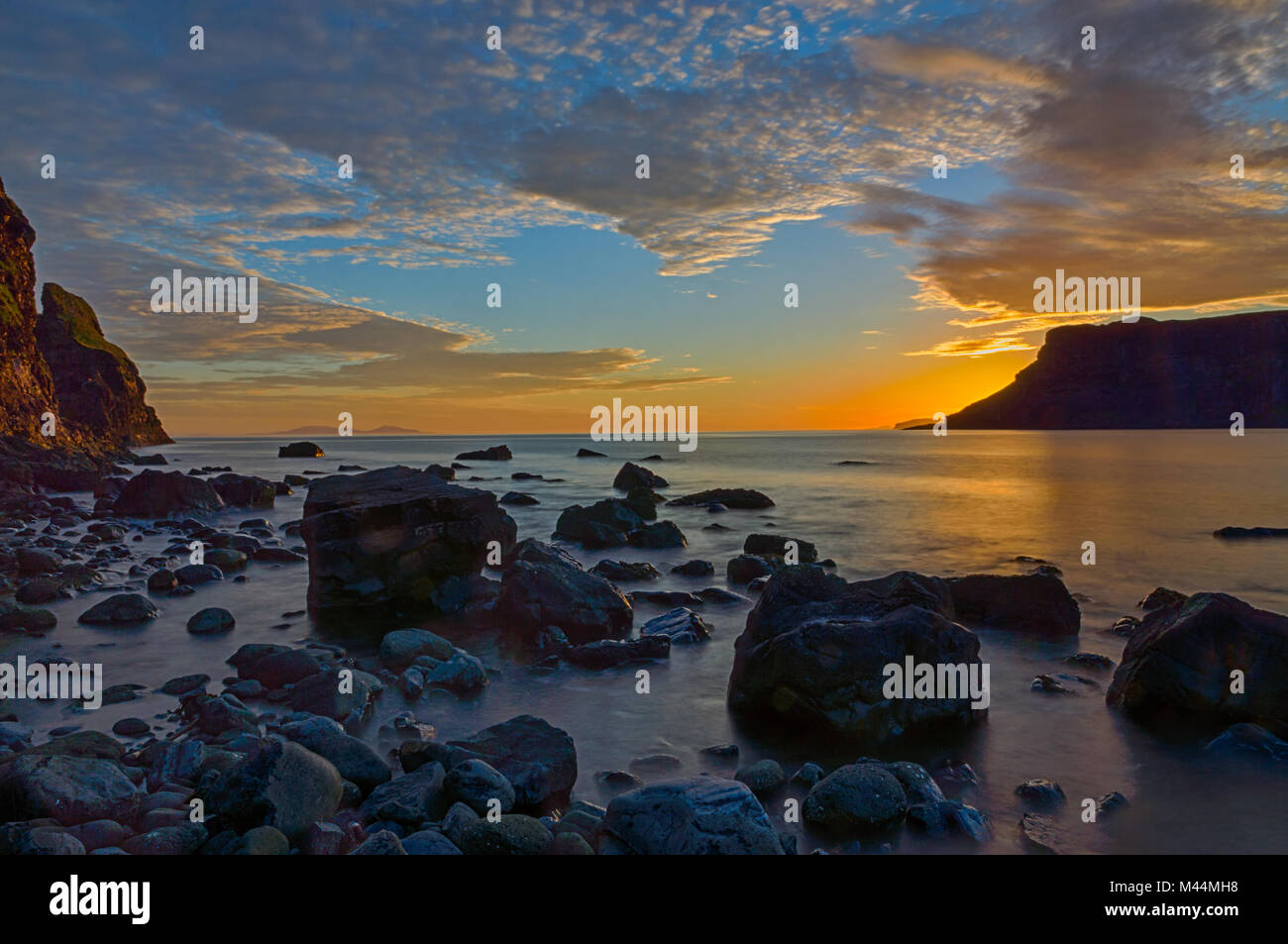 The Talisker Bay on the Isle of Skye after sunset Stock Photo - Alamy
