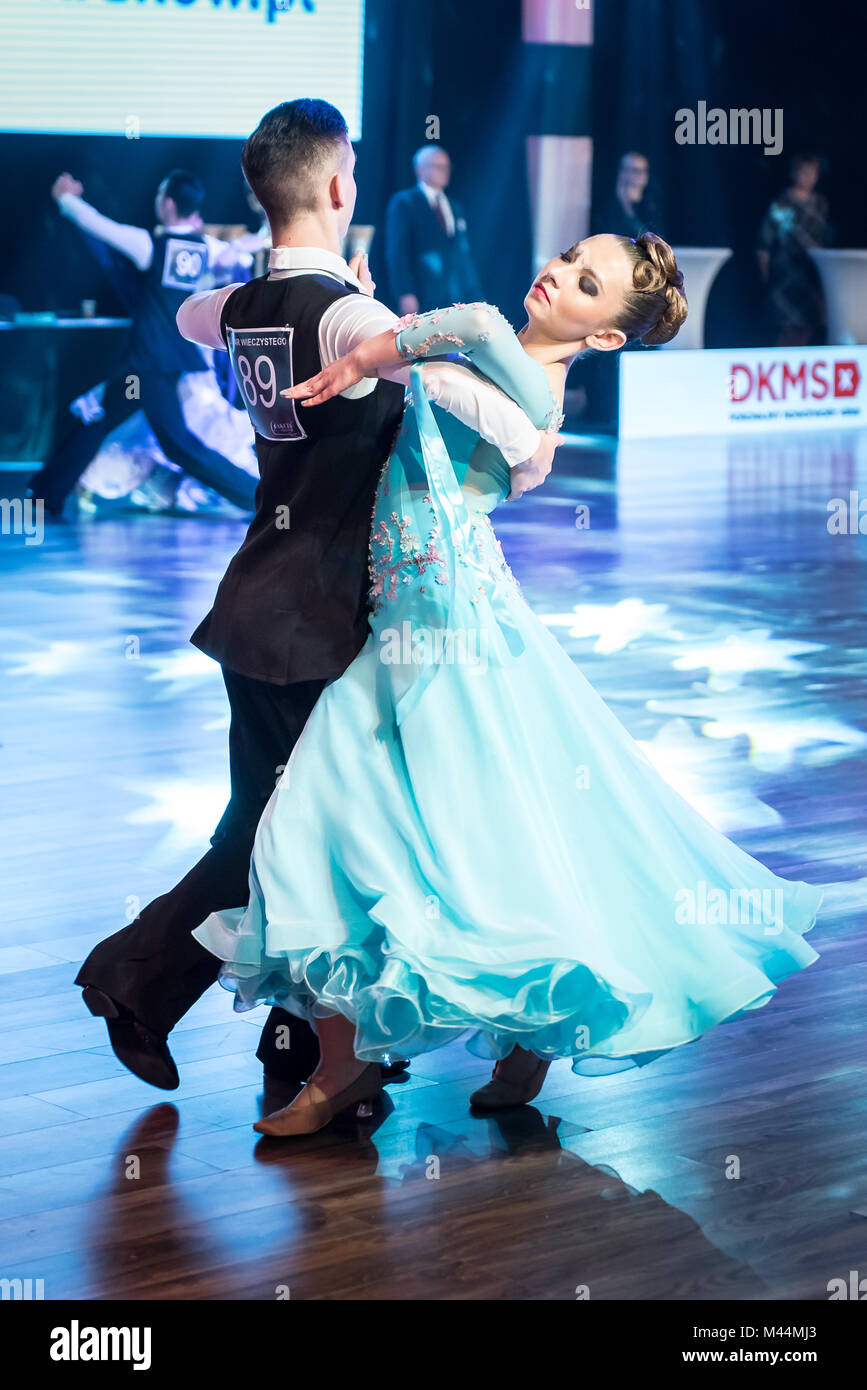 dancers dancing standard dance Stock Photo - Alamy