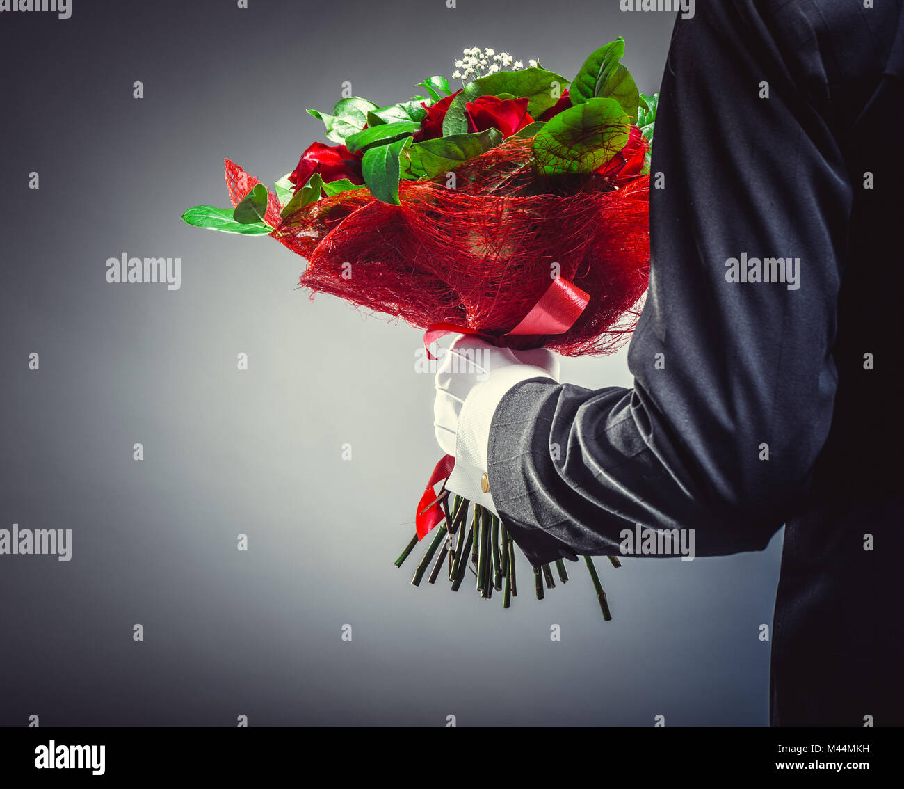 Body present hi-res stock photography and images - Alamy