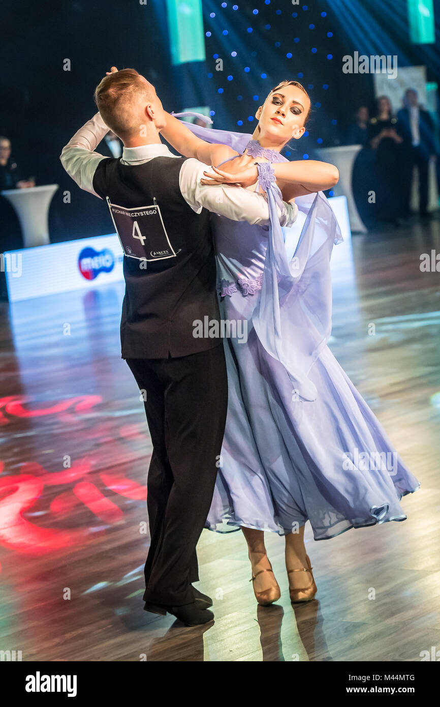 dancers dancing standard dance Stock Photo - Alamy