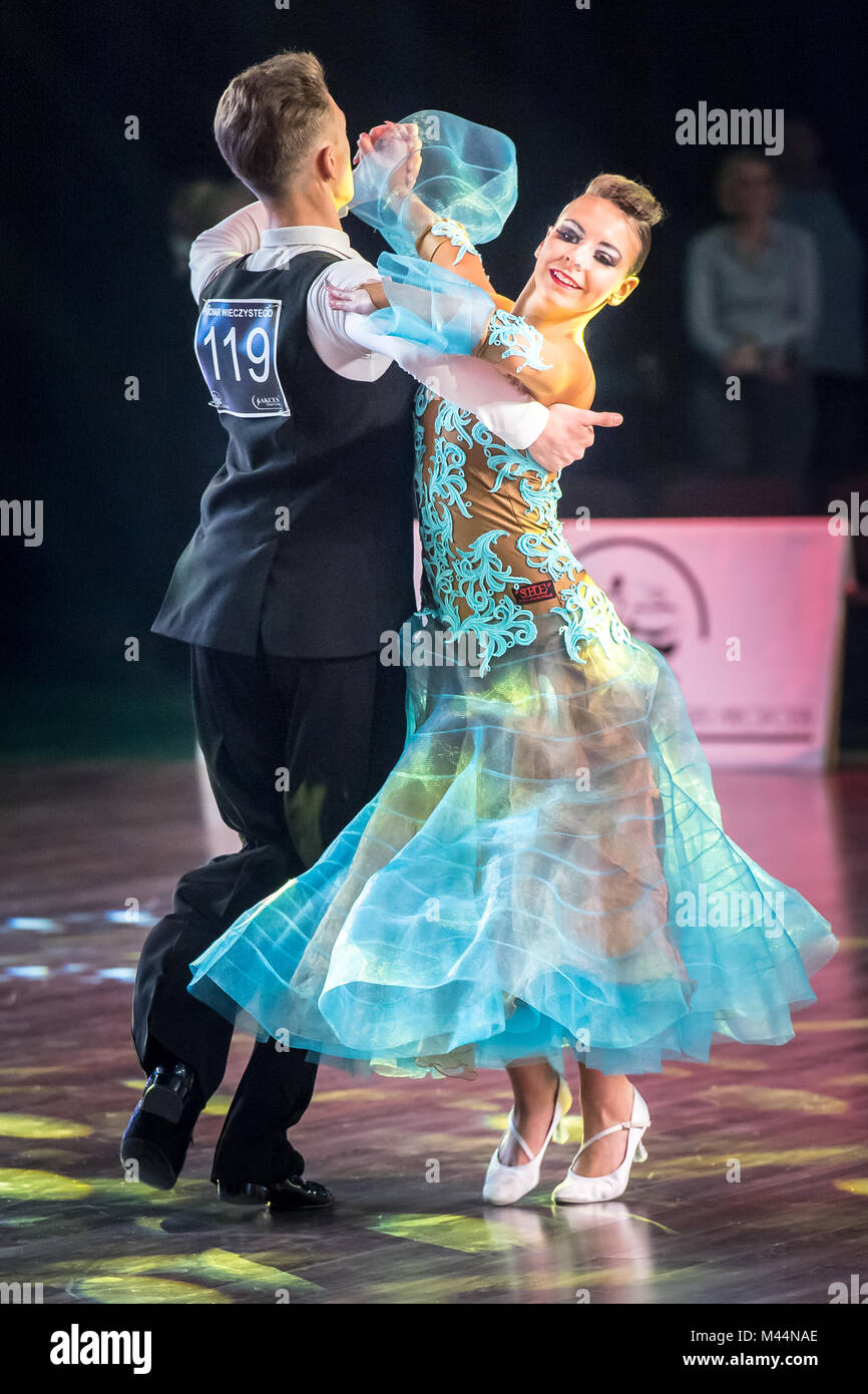dancers dancing standard dance Stock Photo - Alamy