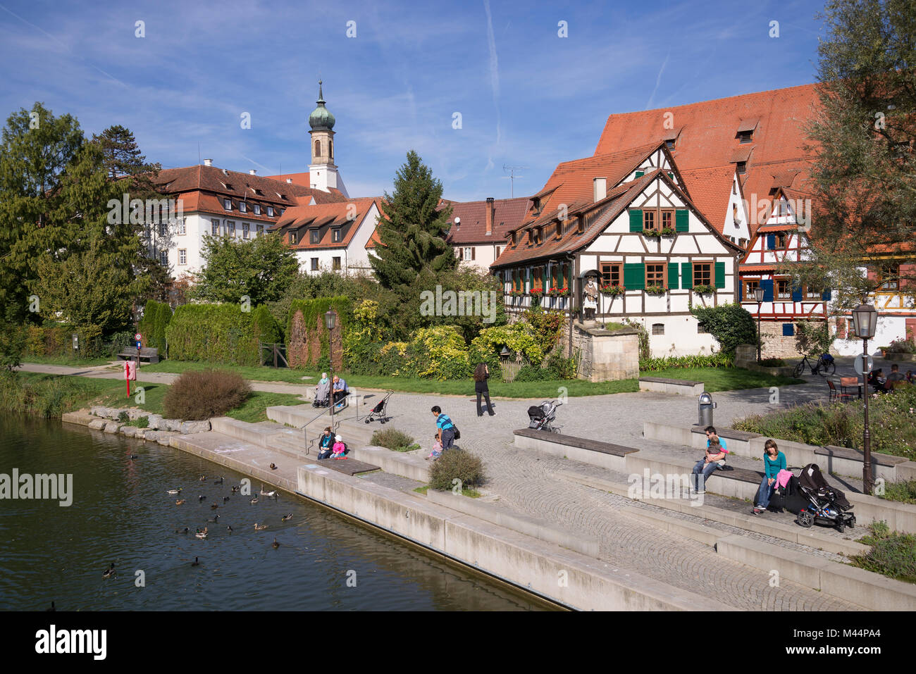 Stadt am wasser hi-res stock photography and images - Alamy