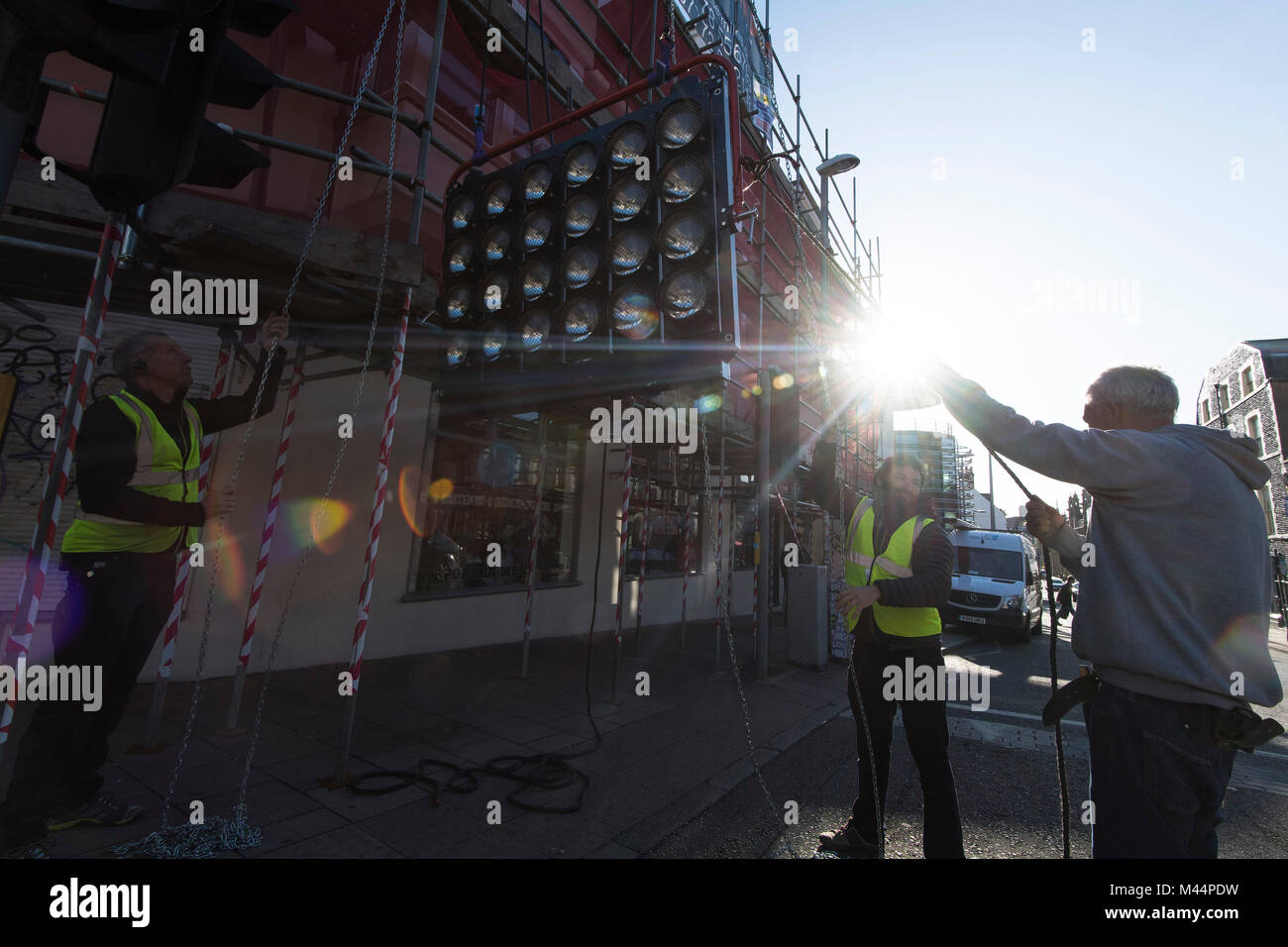 Movie industry hi-res stock photography and images - Alamy