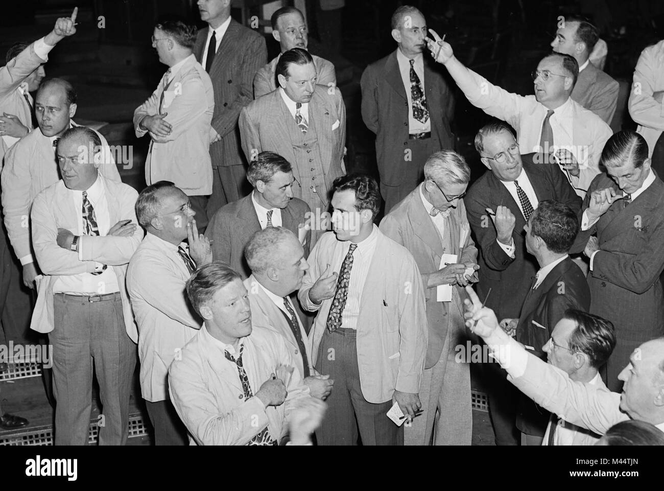 Chicago board of trade trading pit hi-res stock photography and images ...