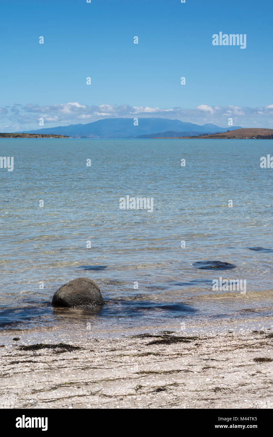 Carlyle Beach, Dunalley, Tasmania Stock Photo - Alamy