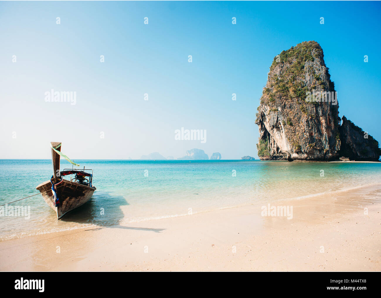 Seascape boat rocks andaman hi-res stock photography and images - Alamy