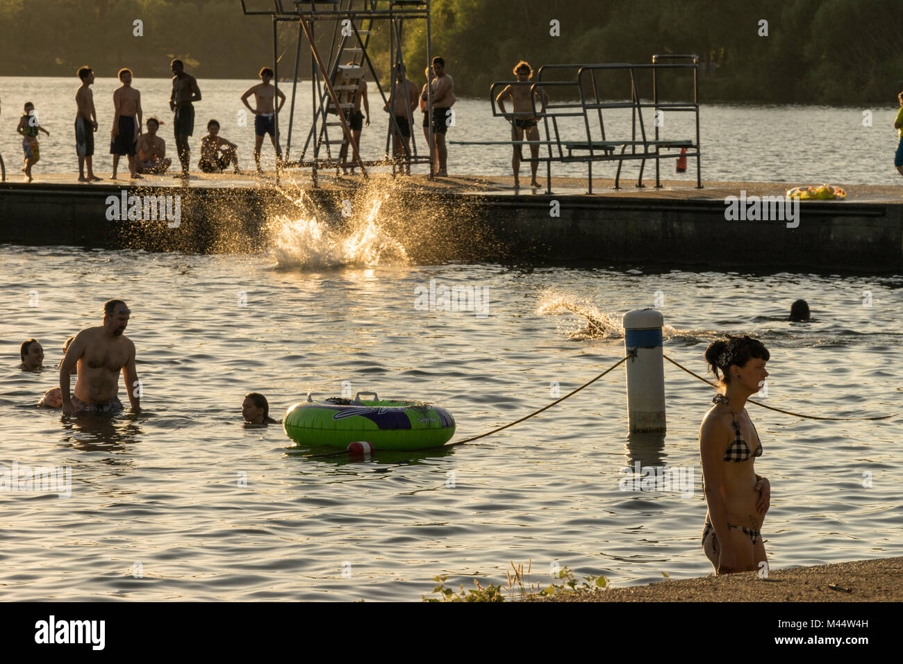 Green Lake Seattle High Resolution Stock Photography and Images - Alamy