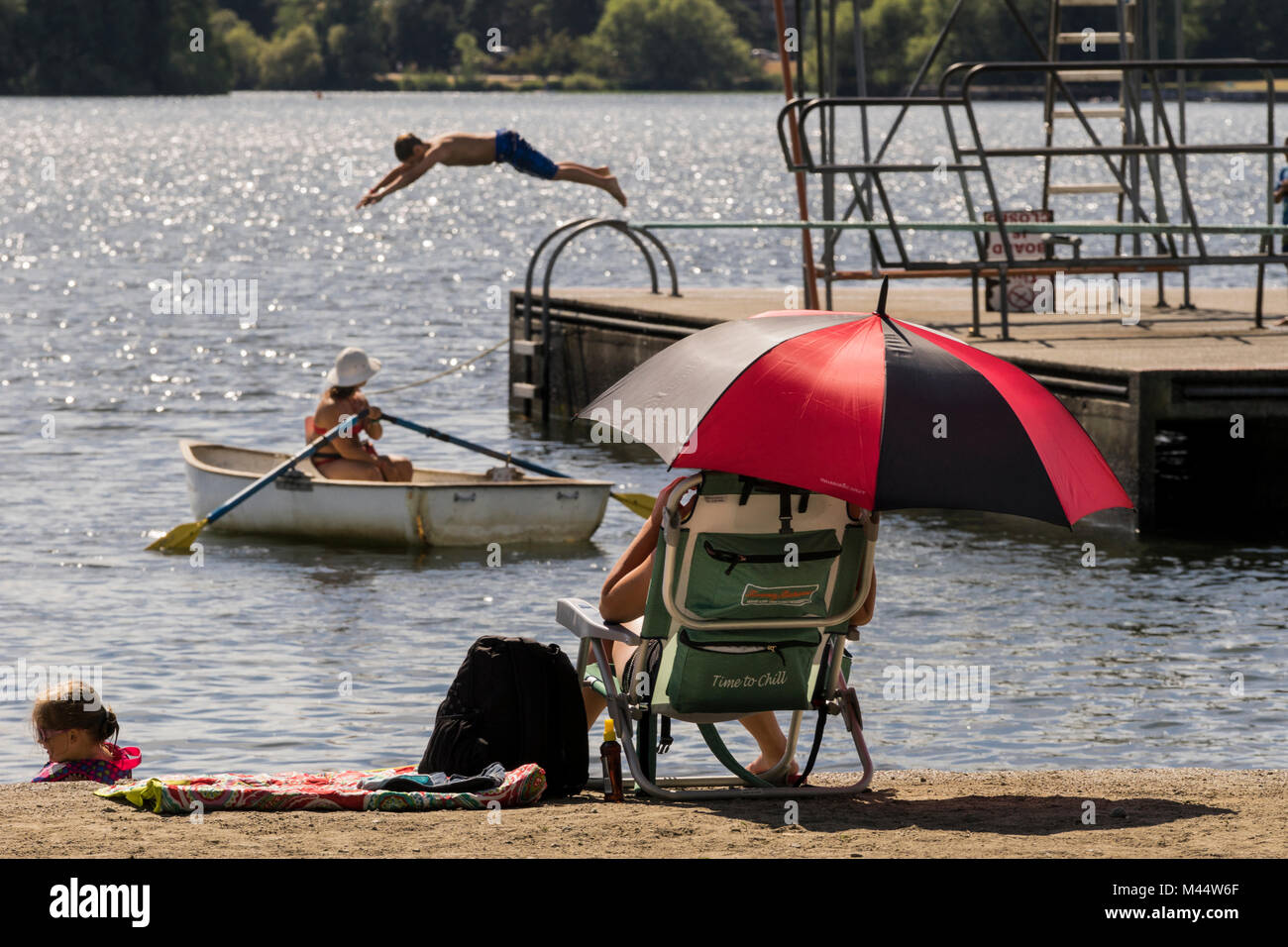 Lifeguard row boat beach hi-res stock photography and images - Alamy