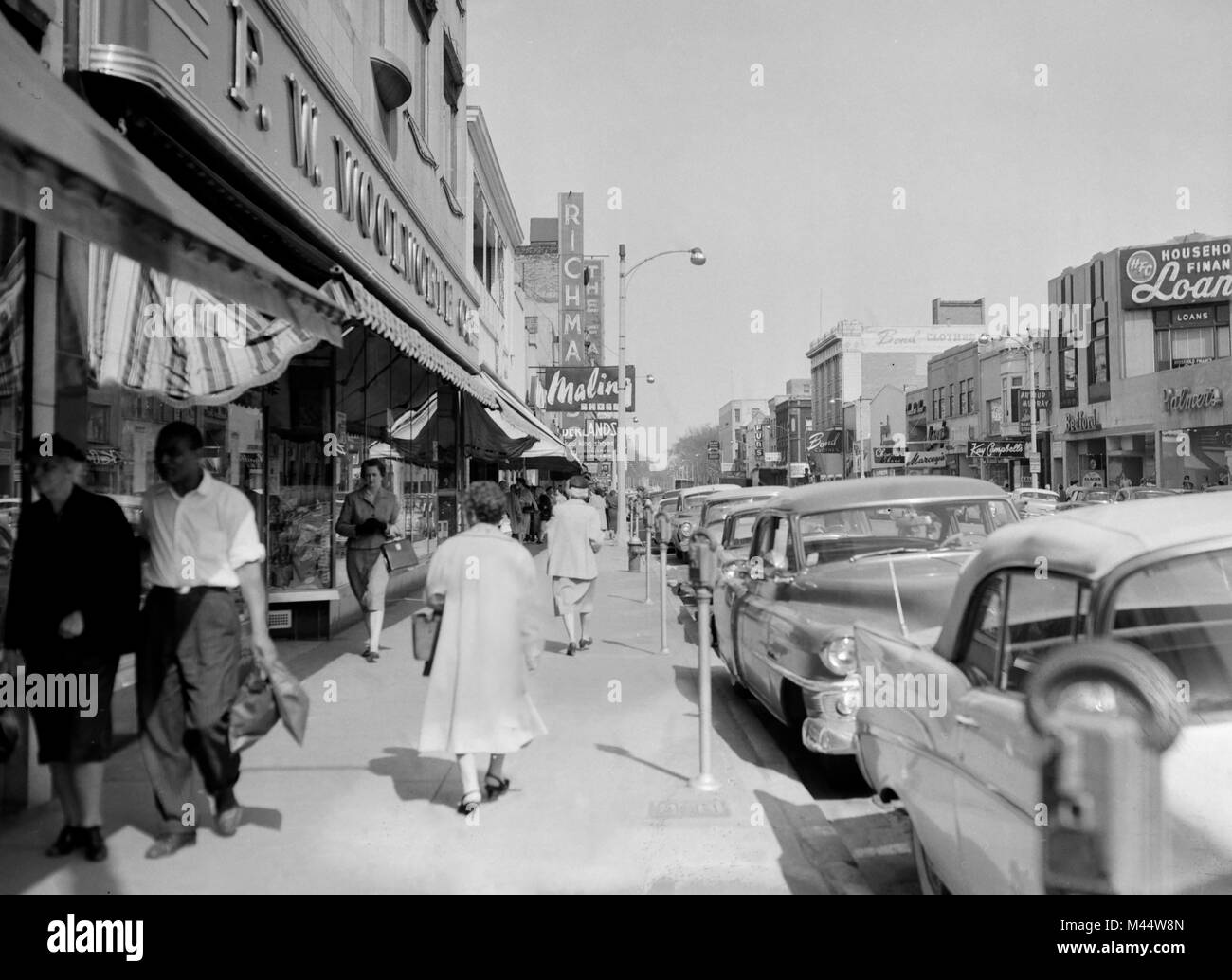 Woolworths 1950s hi-res stock photography and images - Alamy