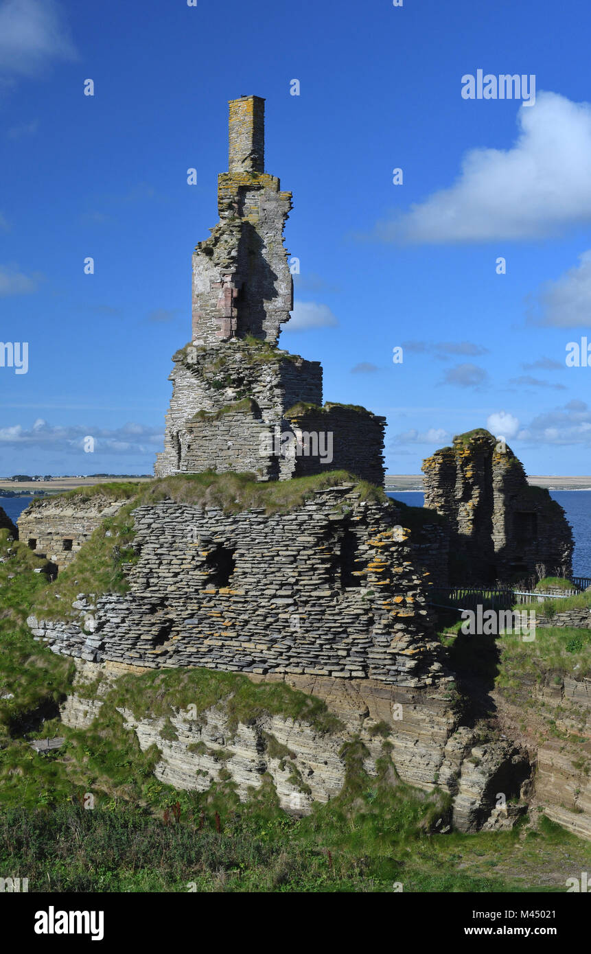 castle girnigoe sinclair;wick;caithness;scotland Stock Photo - Alamy