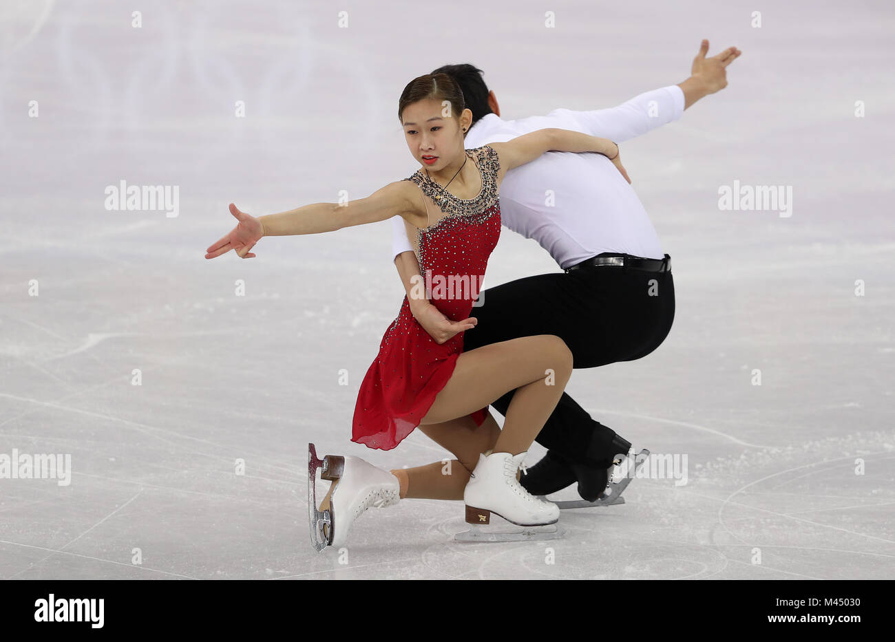Cheng Peng and Yang Jin of China in the Pairs Figures Skating at the ...