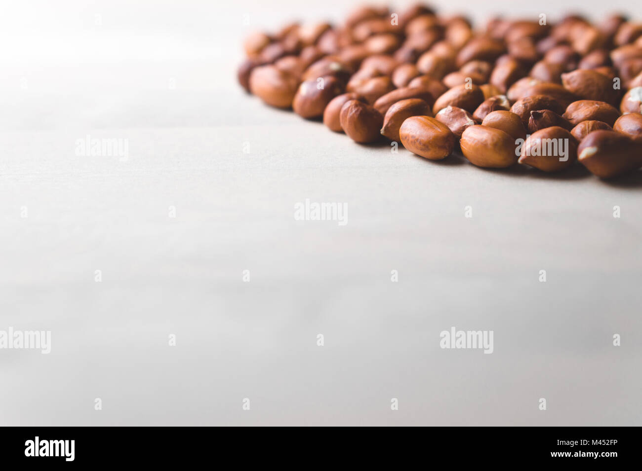 Empty peanuts hi-res stock photography and images - Alamy