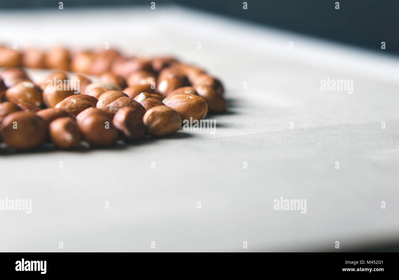 Empty peanuts hi-res stock photography and images - Alamy