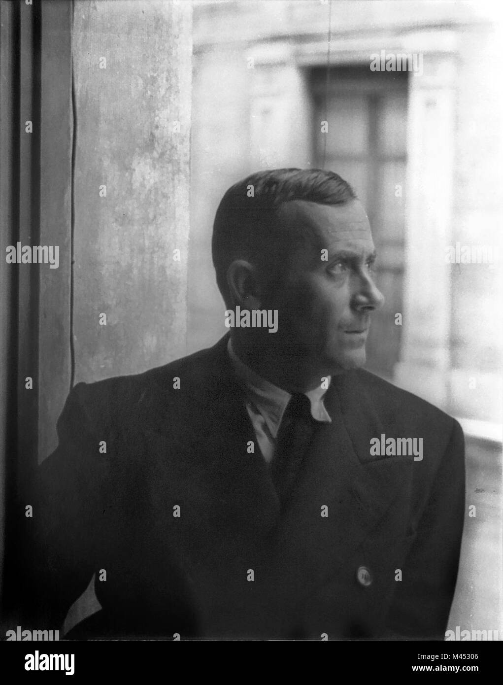 Joan miro portrait hi-res stock photography and images - Alamy