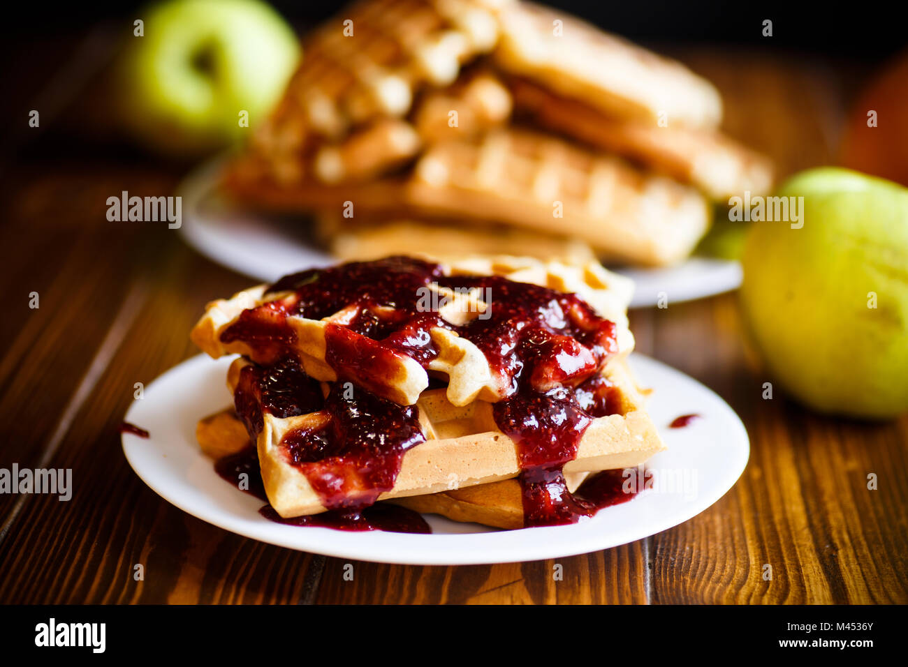Waffle spinning hi-res stock photography and images - Alamy