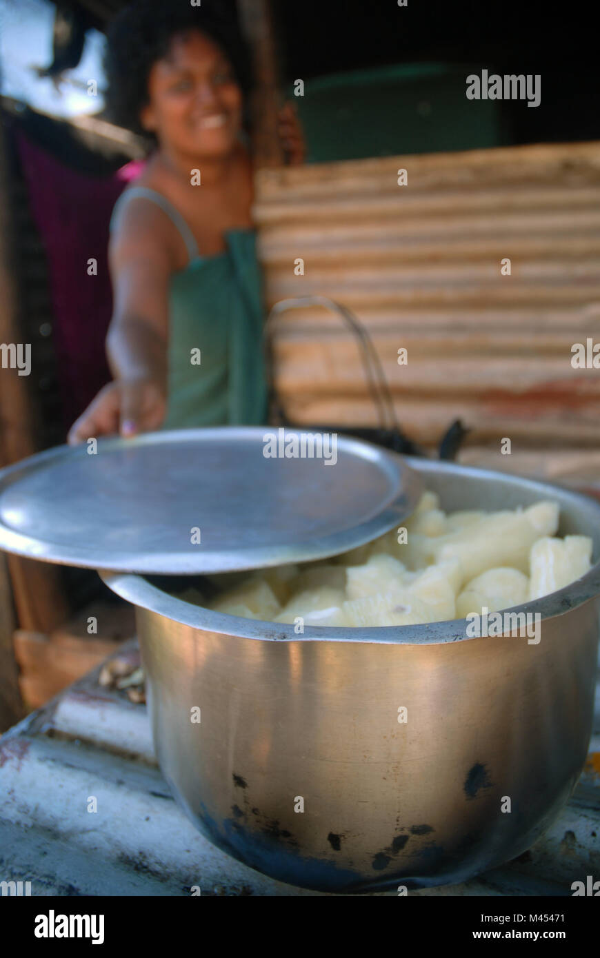 Fiji lovo taro hi-res stock photography and images - Alamy
